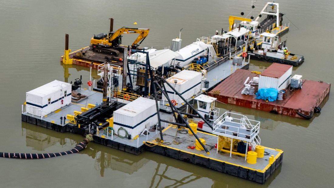 The latest dredging project on Lake Houston hasn't gotten very f